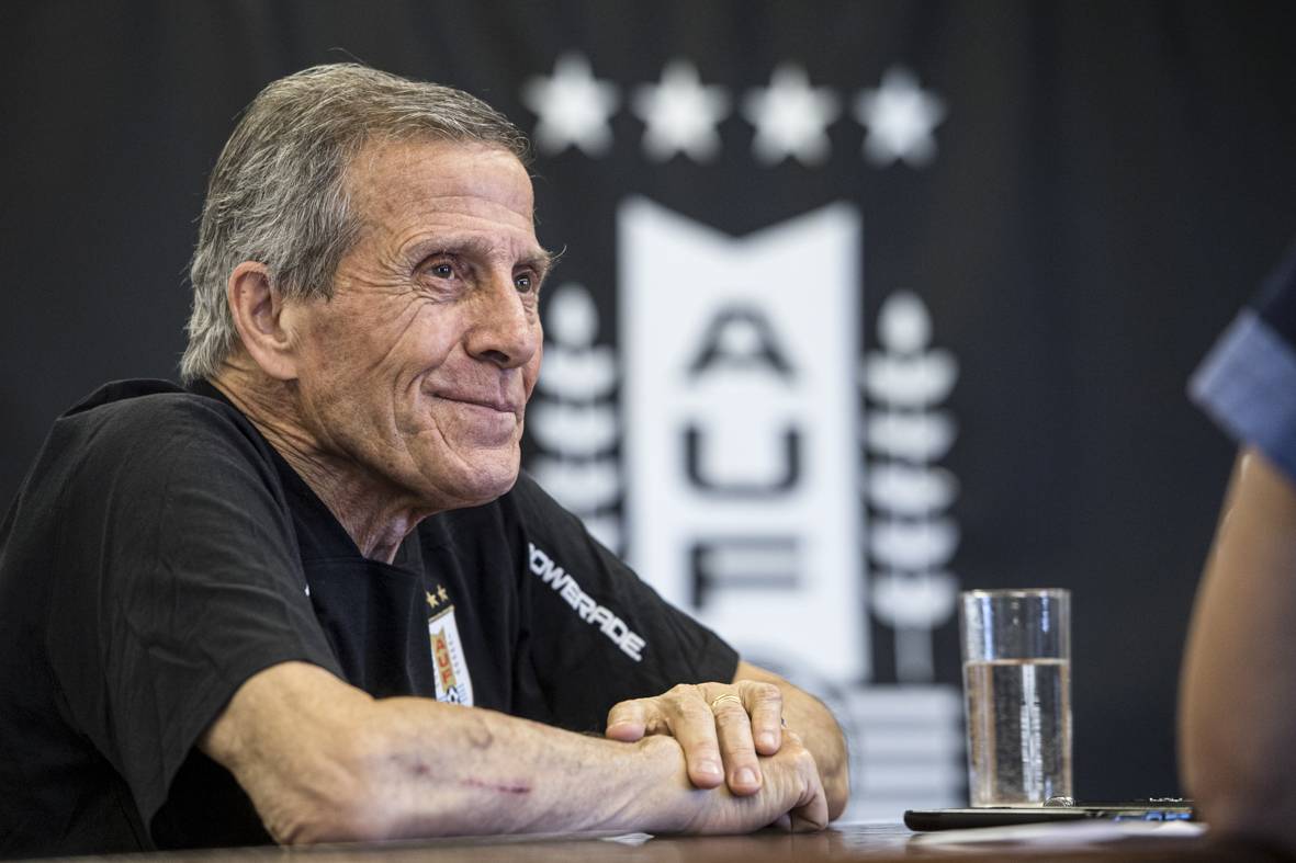 El maestro Tabárez rompió su silencio: es bueno terminar un proceso y ...