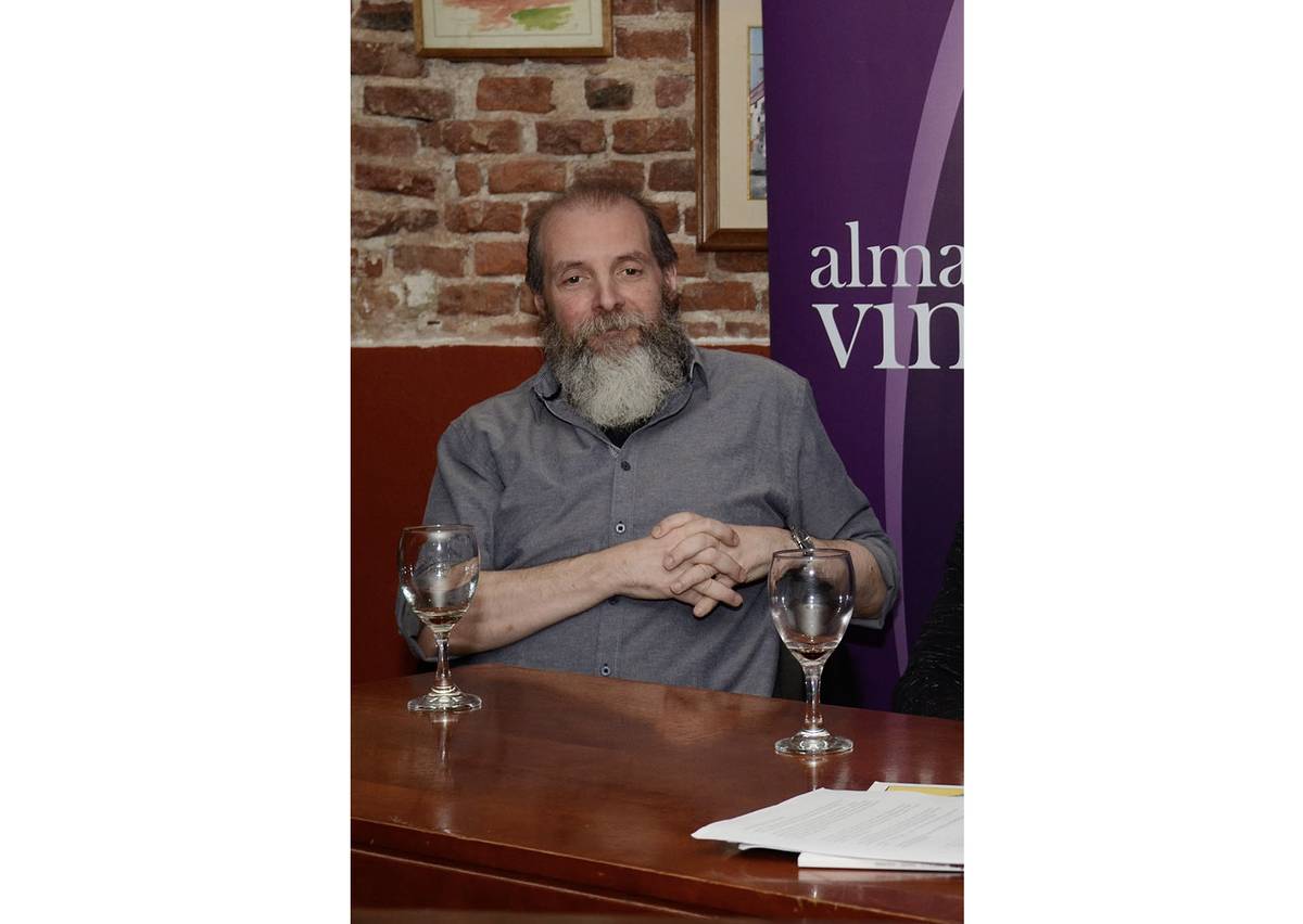 Murió el escritor y periodista Gabriel Sosa | la diaria | Uruguay