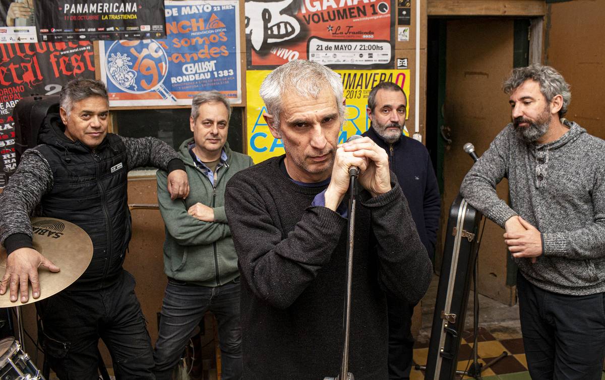 La Foca presenta su disco Los nuevos recuerdos vendrán | la diaria ...