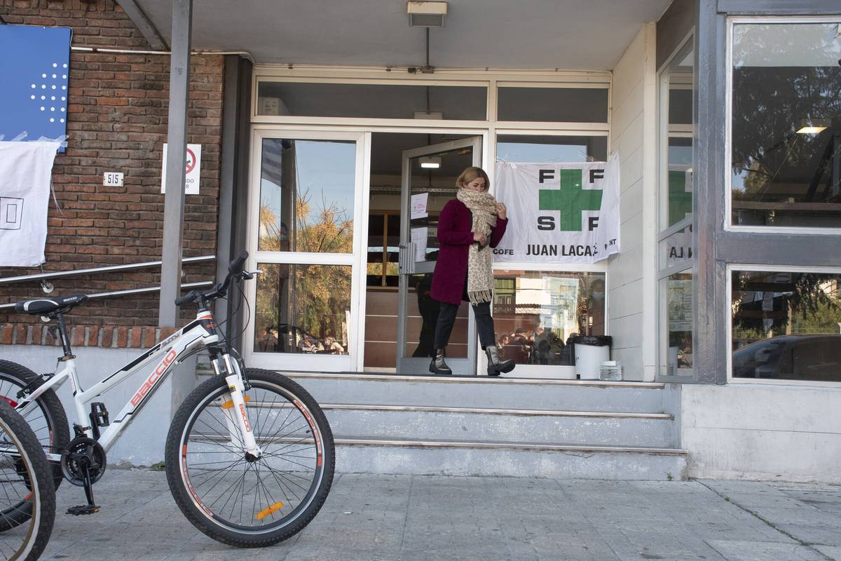 Tras cierre de blocks quirúrgicos de Rosario y Juan Lacaze, ASSE ...