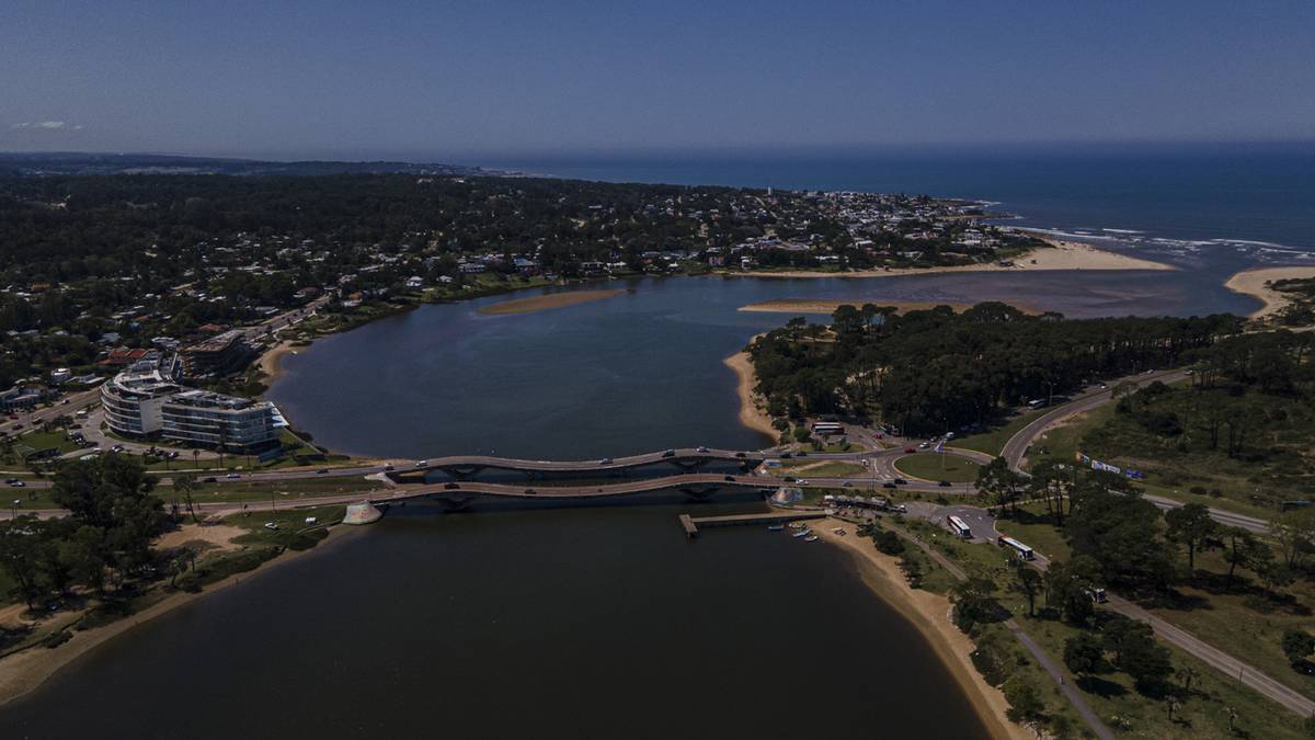 Vecinos de La Barra presentaron una acción para frenar proyectos con ...