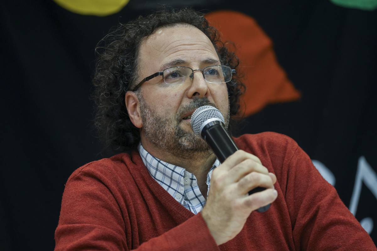 La FEUU mandata a los representantes estudiantiles en la AGC a votar ...