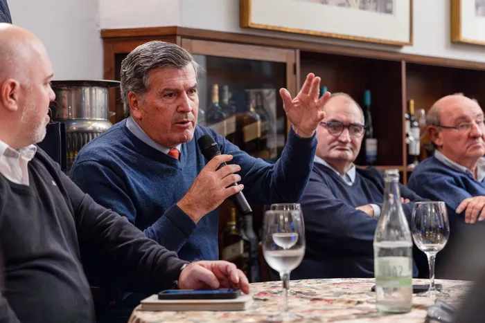 “Como un Plan Ceibal” de inteligencia artificial: Bordaberry propone ...