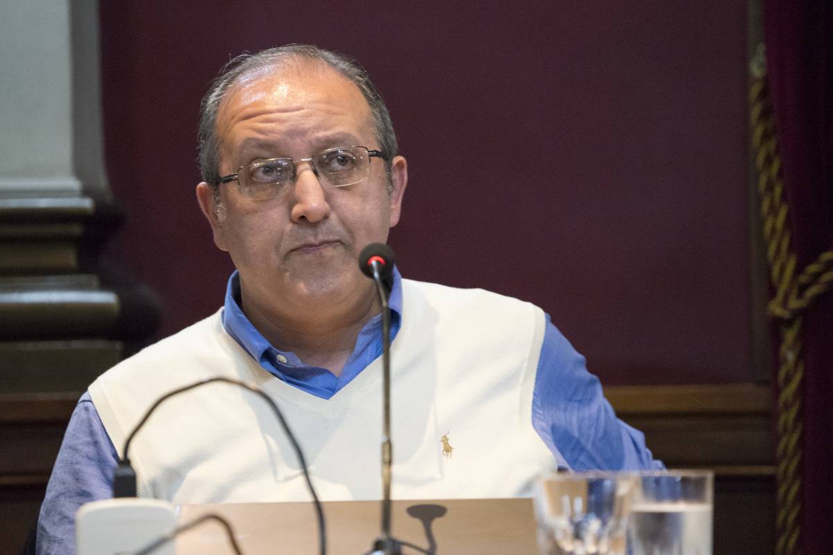 Decano de la Facultad de Química recomendó “evitar ingesta” de agua de ...