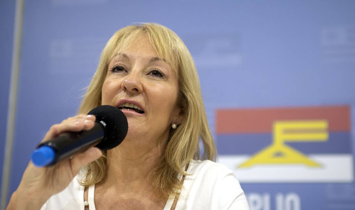 Carolina Cosse dijo que está dispuesta a “asumir por cinco años” si ...